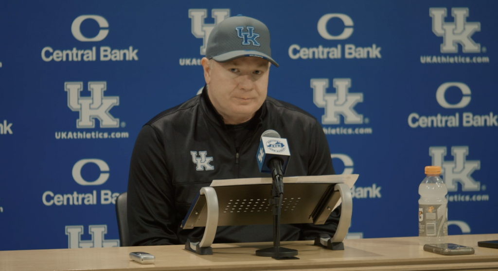 Monday Huddle: Kentucky is in a bad place - On3