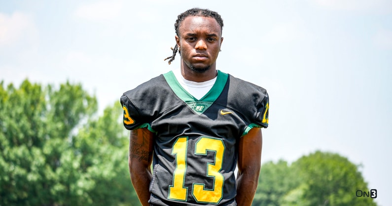 SMU WR commit Daylon Singleton shines in DeSoto win - On3