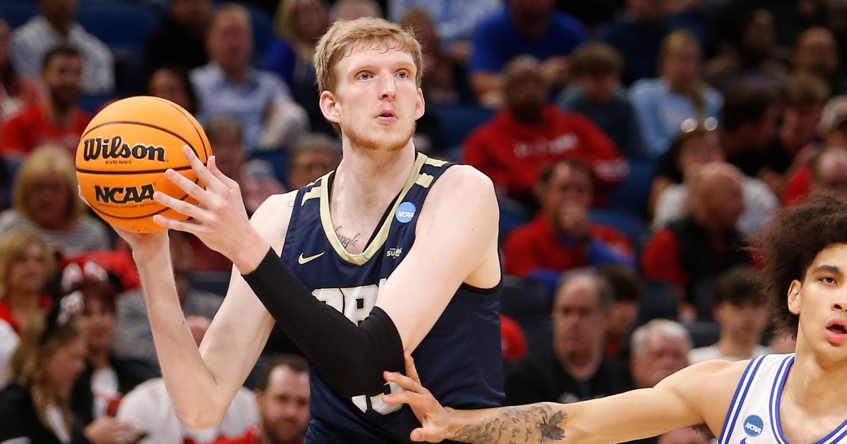 Missouri announces three-game suspension for graduate transfer Connor ...