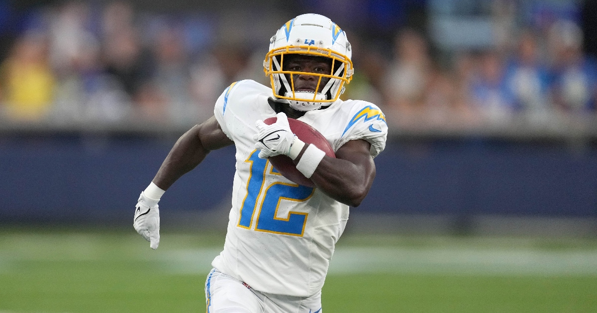 Chargers WR Derius Davis takes 87-yard punt return to the house for ...