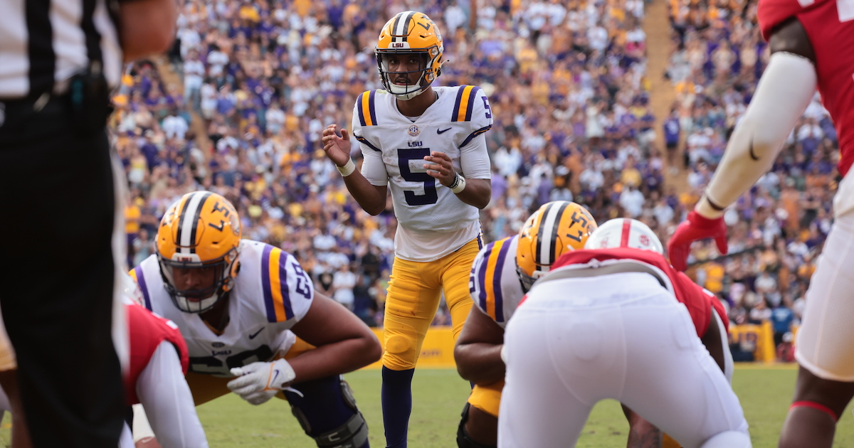 LSU QB Jayden Daniels named co-national QB of the Week - On3 LSU QB Jayden Daniels named co-national QB of the Week - On3