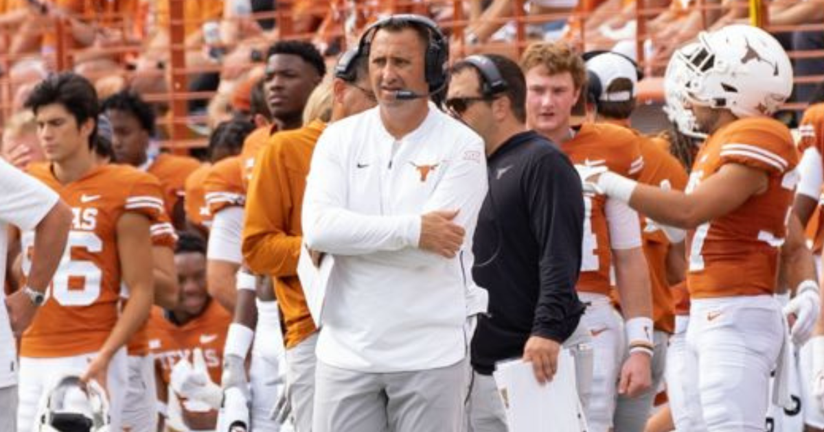 What makes graduate assistants, interns, and analysts so important in ...