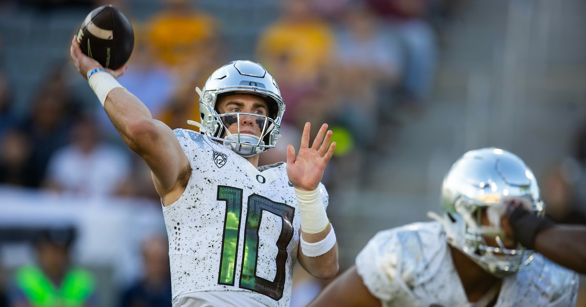 Breaking down Oregon's offensive snap counts, PFF grades following win over ASU - On3