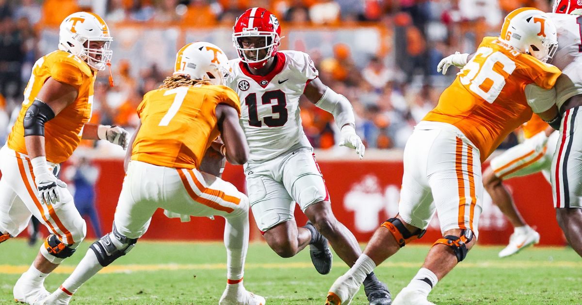 Georgia growing margin at the top of AP Poll with switches behind