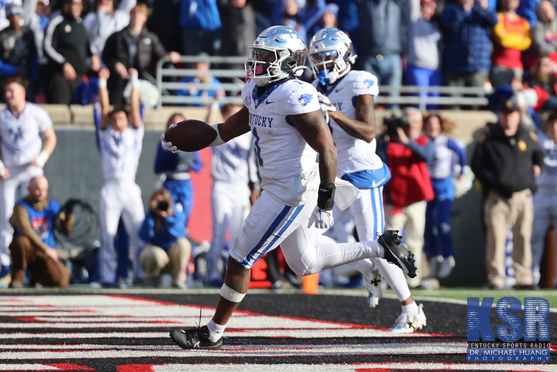 Ray Davis breaks Benny Snell's single-season touchdown record