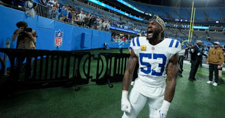 Free agent LB Shaquille Leonard leaves Cowboys for visit with Eagles