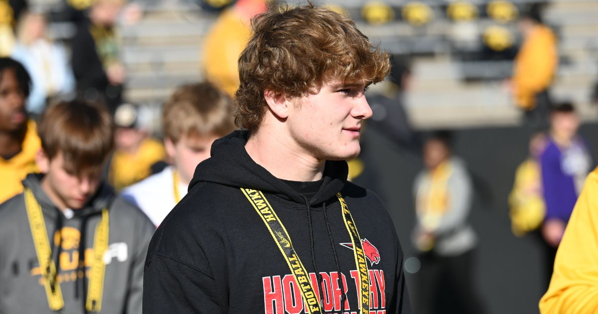 Grant Glausser makes college decision