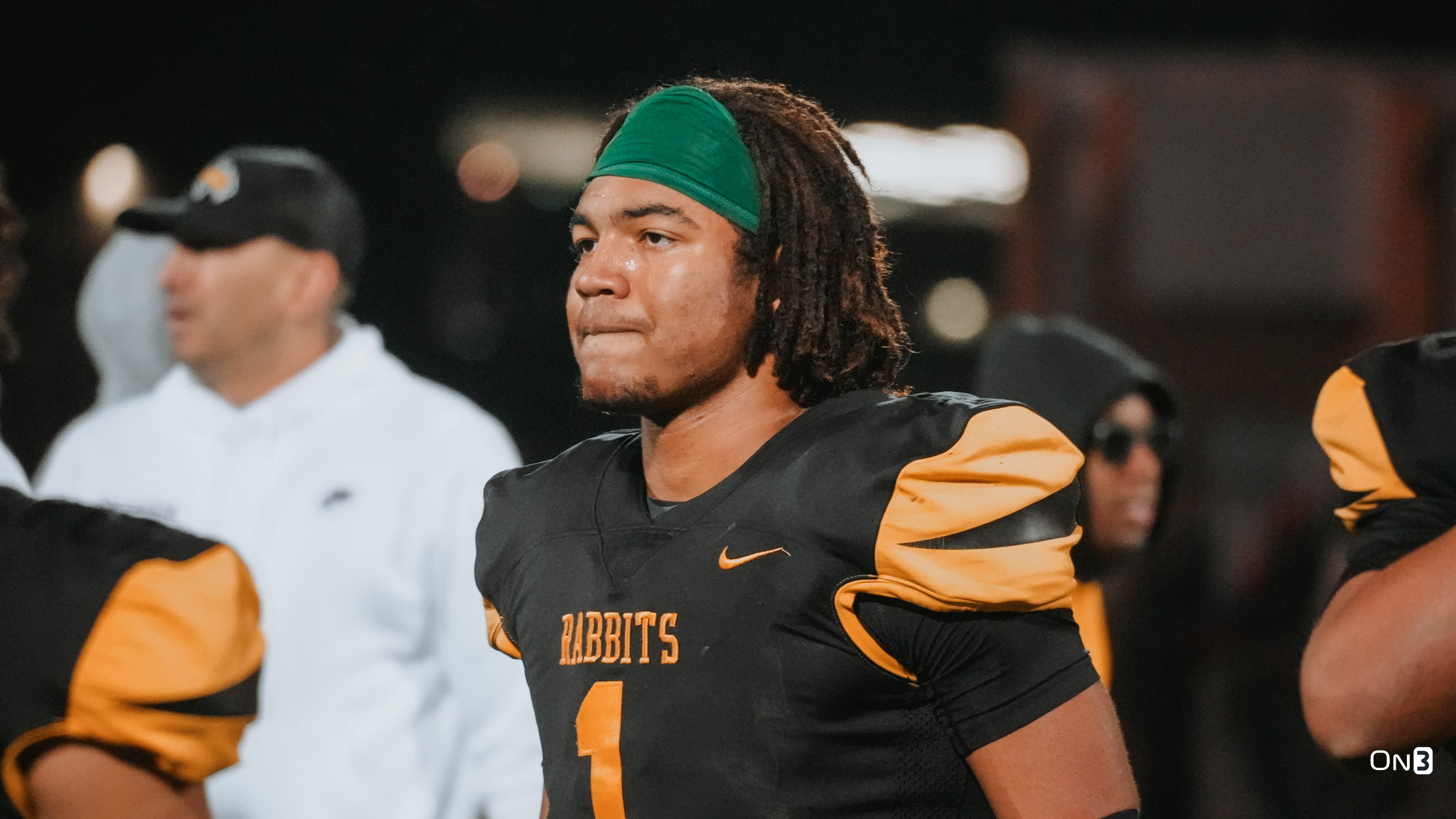 Oregon-committed S Aaron Flowers shines for Forney in historic playoff ...