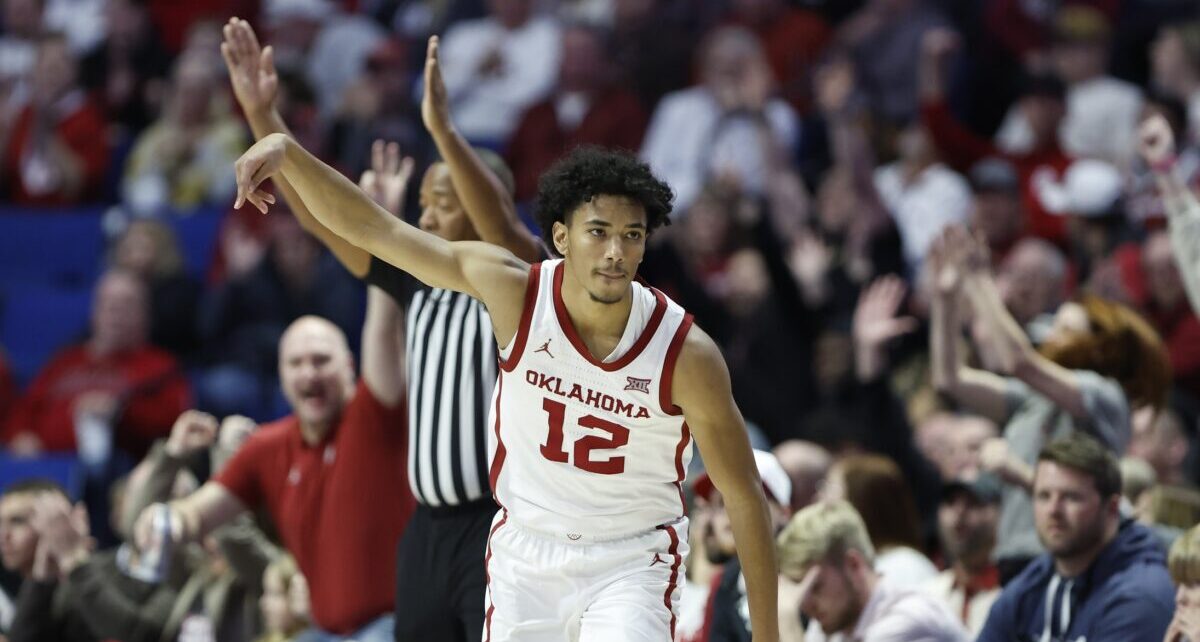 OU needs Milos Uzan to get back on track at Texas