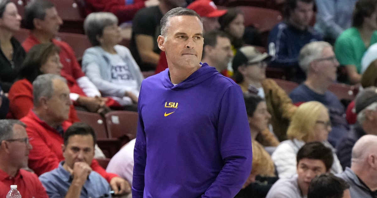 Matt McMahon explains his technical foul against Kansas State - On3