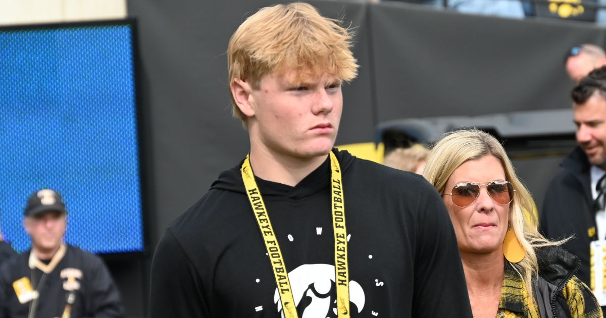 Hawkeyes hosting key visitors this weekend