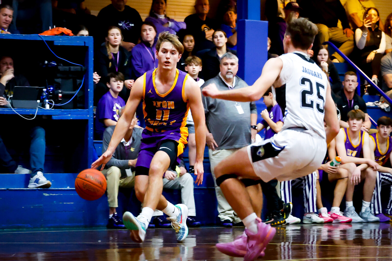 PHOTO GALLERY: Travis Perry Scores Big at the Home of King Kelly Coleman