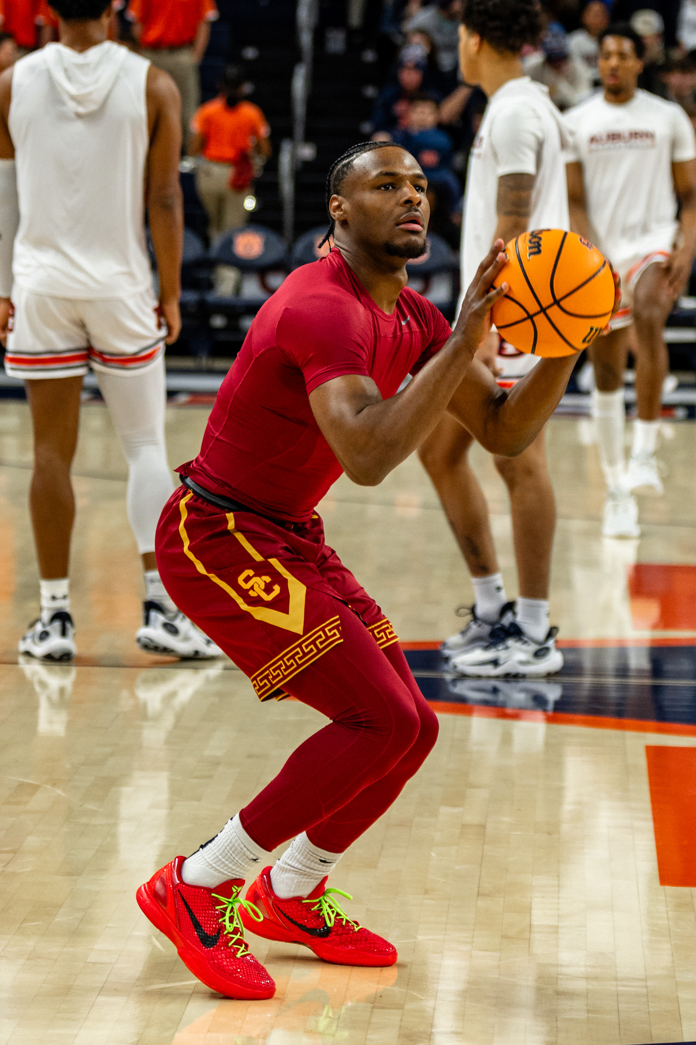 Photos: All the action surrounding Auburn's blowout win over USC