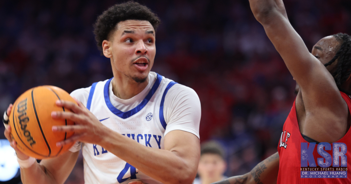Tre Mitchell is "loving every second" of playing with Kentucky's 7-footers