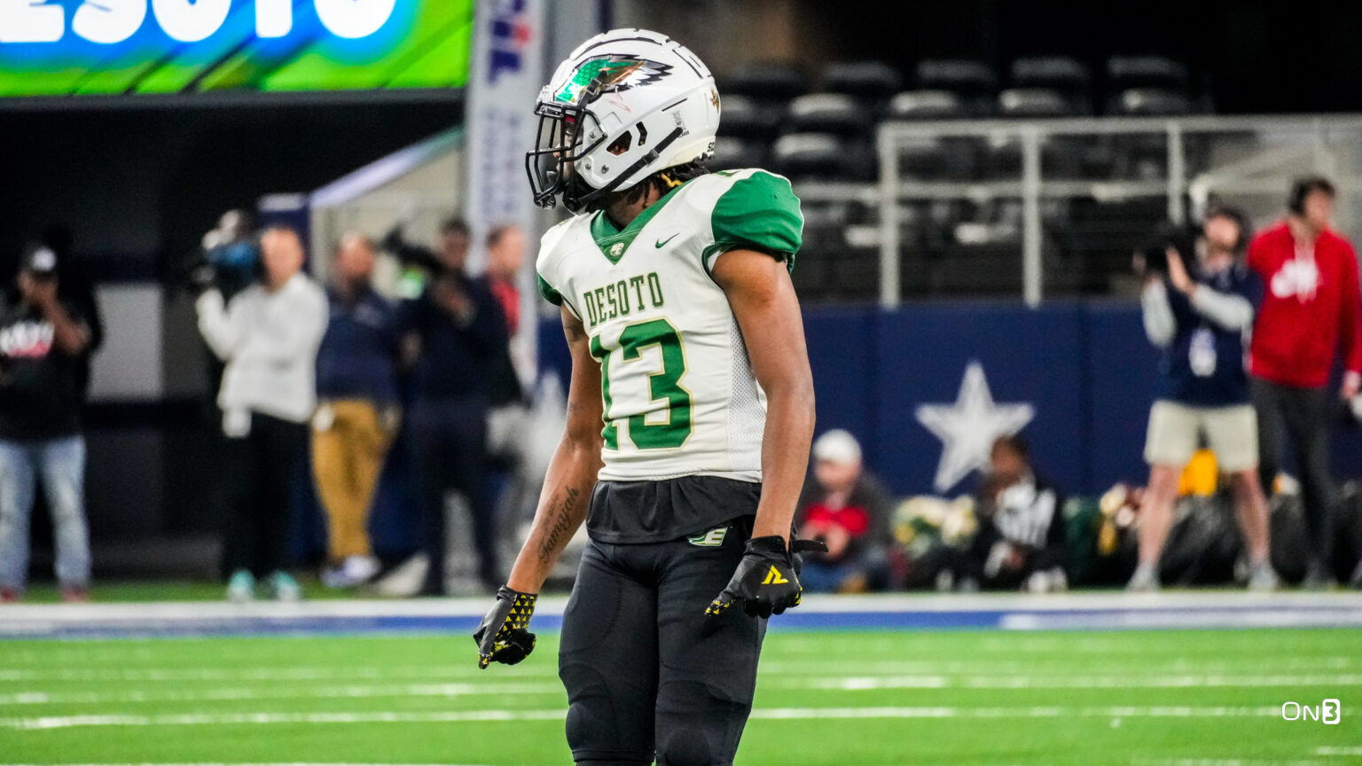 Top 25 wide receiver commits in 2025 - On3