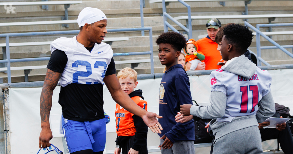 Dru Phillips happy to join 'band of brothers' against hometown team