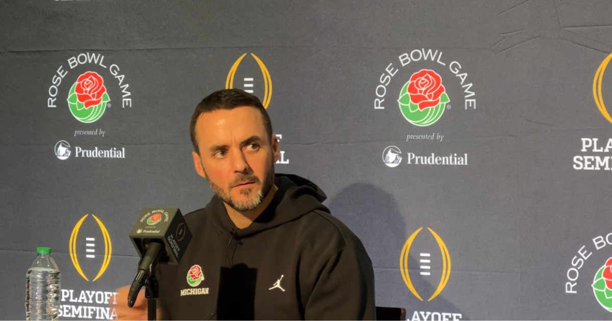 Jesse Minter goes in depth on U-M game-winning, fourth down stop