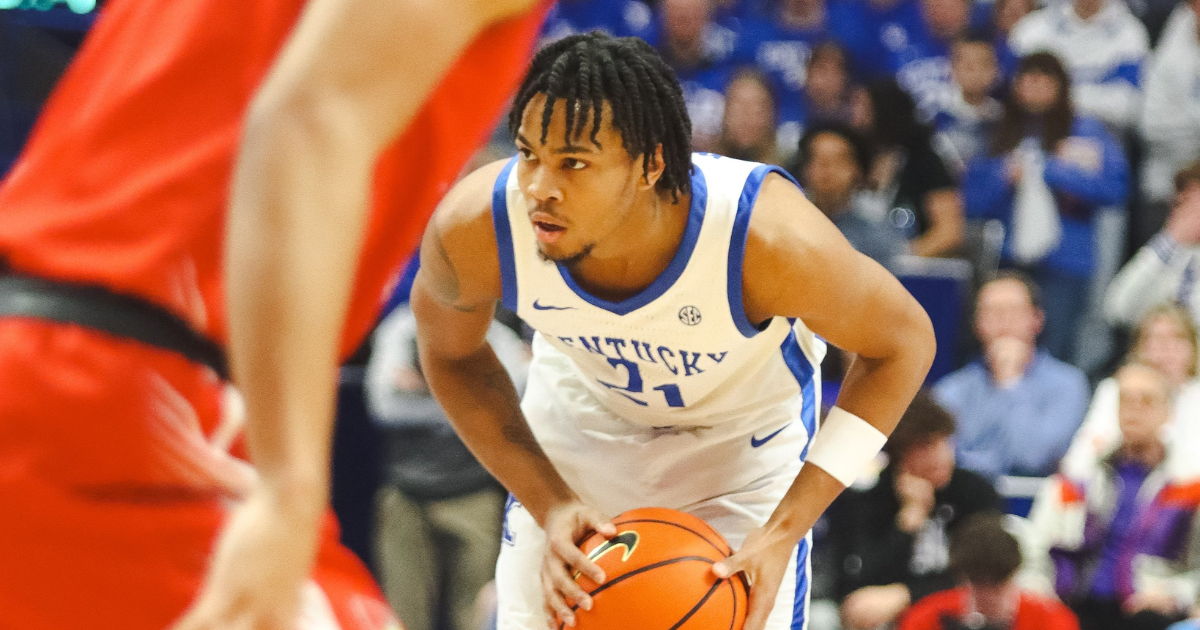 FINAL: Antonio Reeves scores 27 on former team, Kentucky beats Illinois ...