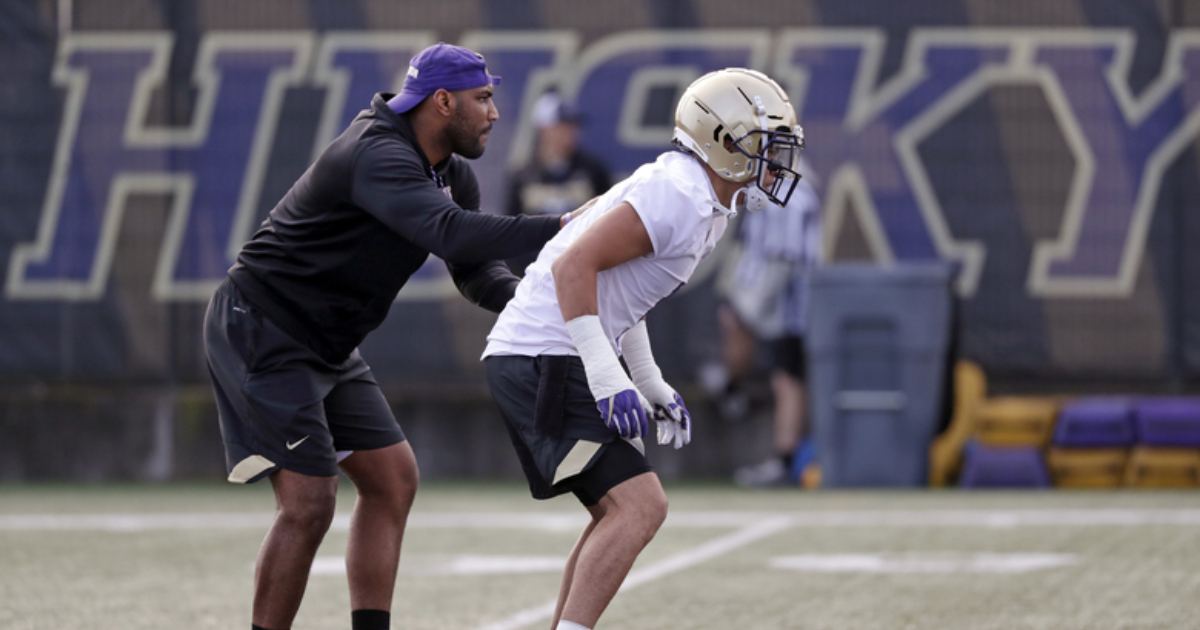 Titans DB Elijah Molden raves about Will Harris & his ‘superpower’