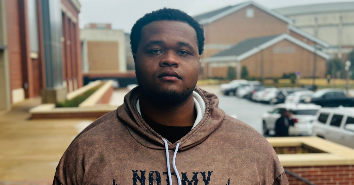 Mississippi State OT transfer Percy Lewis down to 2, decision soon