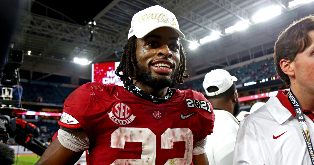 Najee Harris discusses impact Miss Terry, Nick Saban had on him