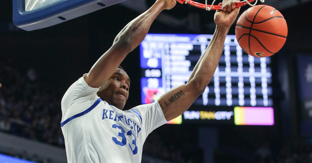 Ugonna Onyenso stepped up when Kentucky needed him