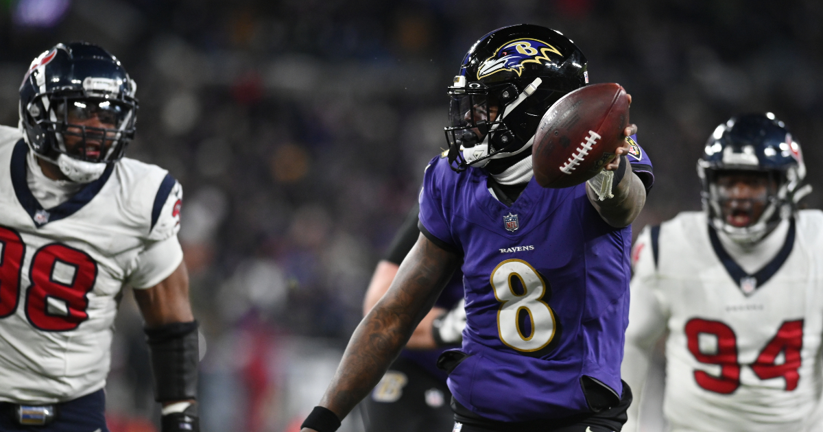 Mike McDaniel confirms Dolphins offer for Odell Beckham Jr.