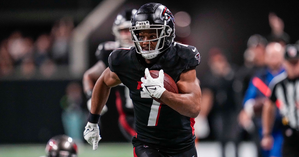 AP NFL Offensive Rookie of the Year award finalists revealed - On3