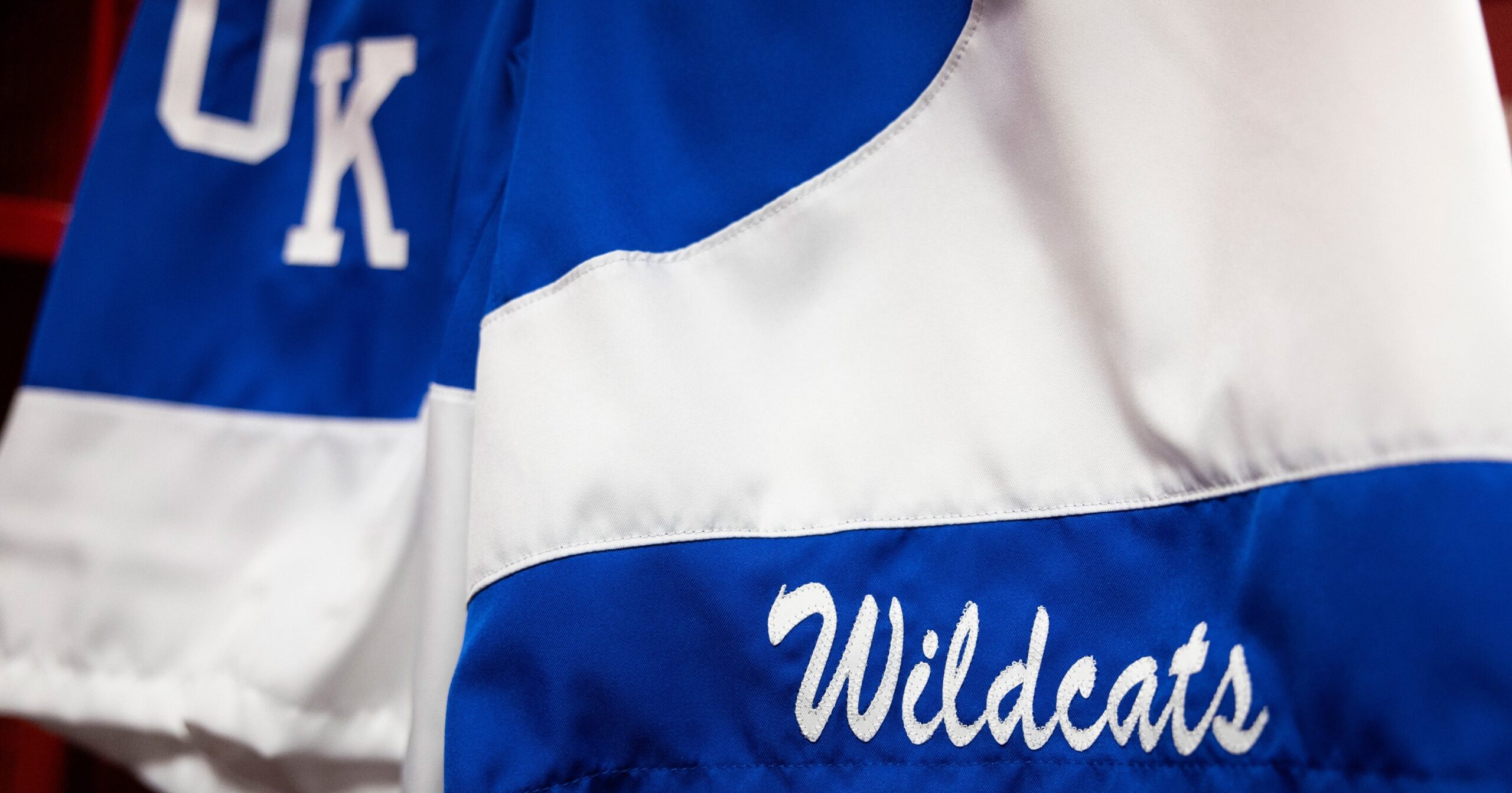 Kentucky is rocking throwback '93 uniforms at Arkansas - On3