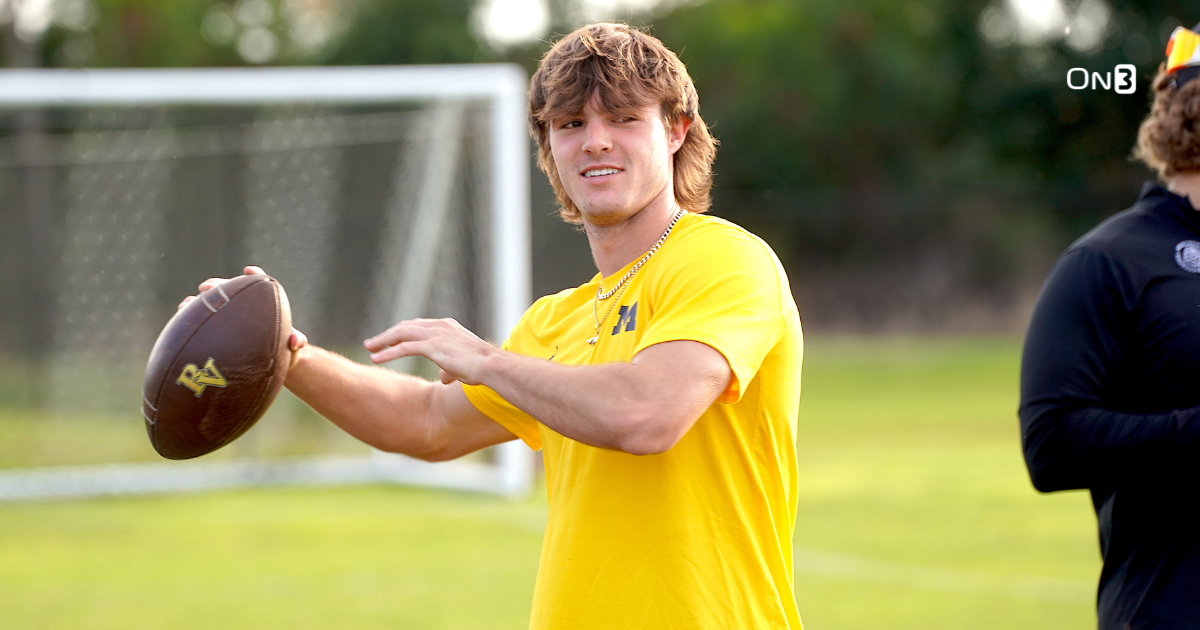 Michigan recruiting: 7v7 clips of QB commit Carter Smith