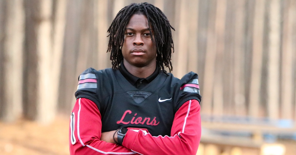 Three-star athlete Gerritt Kemp surprise official visitor this weekend