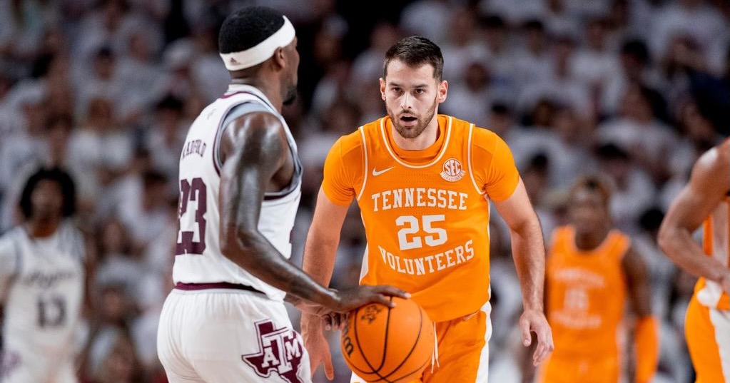 How To Watch: No. 5 Tennessee basketball vs. Texas A&M