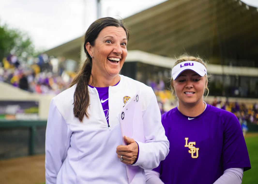 LSU head coach Beth Torina commends pitcher Kelley Lynch for response ...