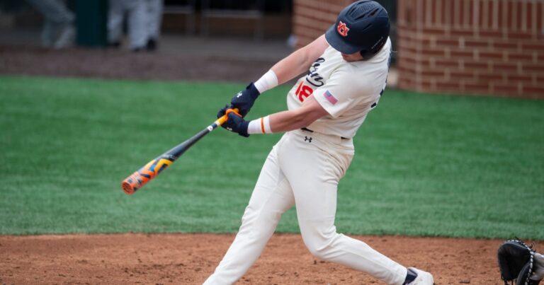 College Baseball Rankings: New No. 1 headlines latest D1Baseball top 25 ...