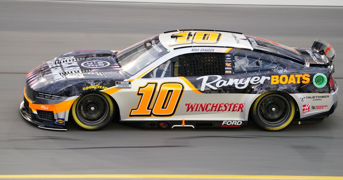 SHR drivers Noah Gragson, Ryan Preece penalized for illegal roof air deflectors at Atlanta