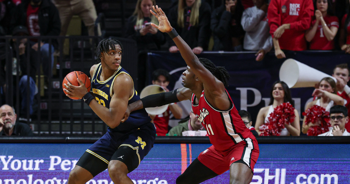 Michigan basketball: Tarris Reed Jr. commits to UConn