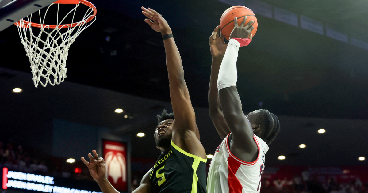 Oregon suffers worst conference defeat of season in blowout loss at ...