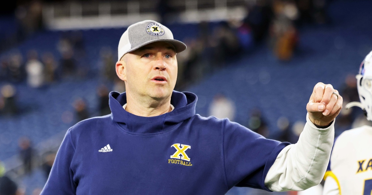 Report: Matt Hasselbeck joining brother Tim as offensive coordinator of ...
