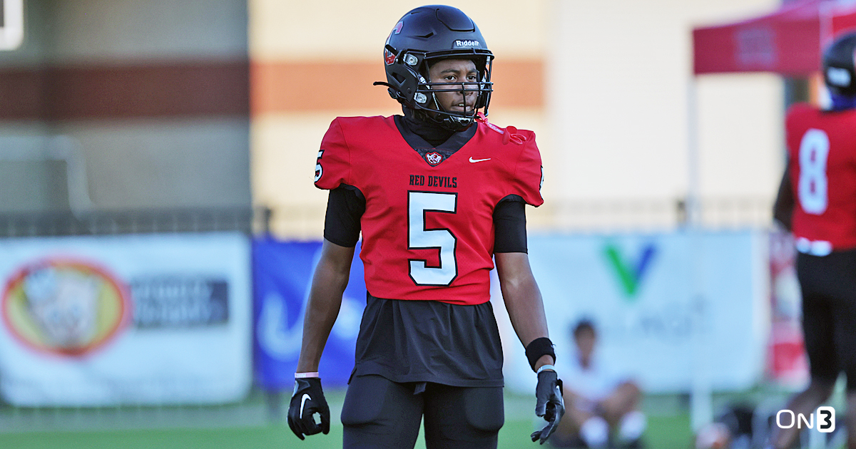 Four-star WR Daylyn Upshaw commits to the Miami Hurricanes