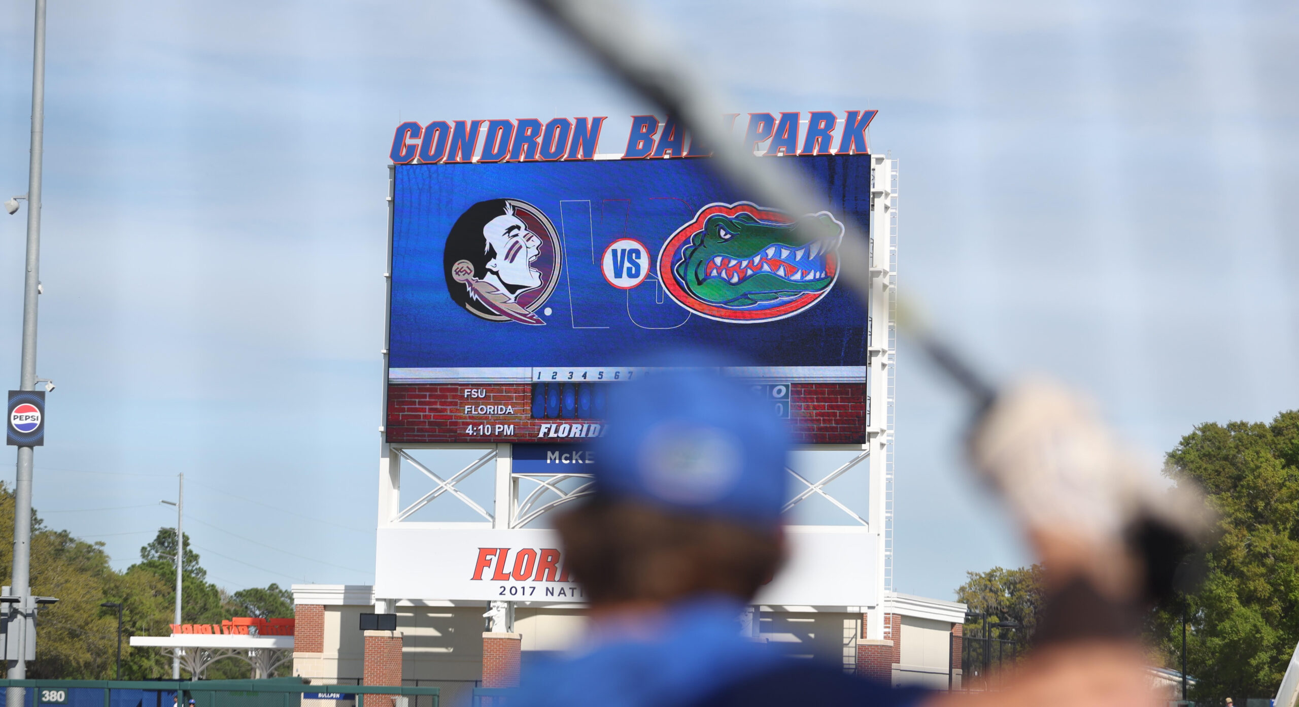 Florida State bats rake in Gainesville; Seminoles beat Gators 12-8