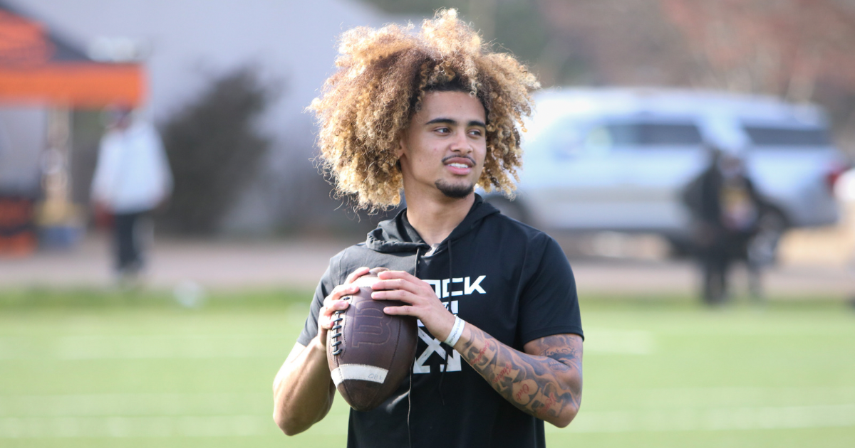 USC 5-star QB commit Julian Lewis completes trick play with big TD ...