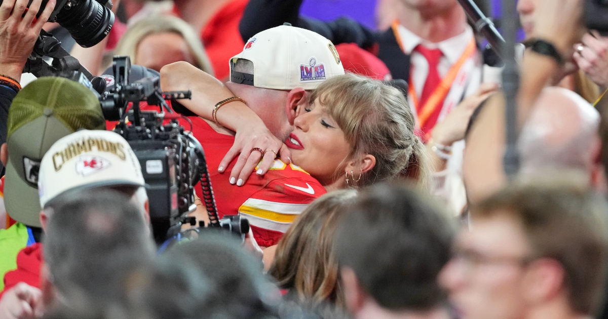 Travis Kelce sings Taylor Swift's 'Bad Blood' in reference to new Steelers QB Kenny Pickett