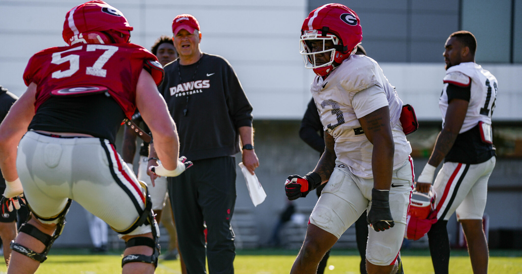 PHOTOS: Georgia back in action as Bulldogs suit up in full pads