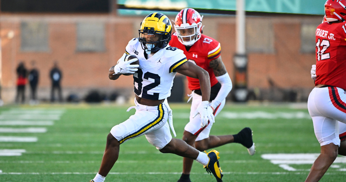 Michigan WR Semaj Morgan honors dads affected by violence