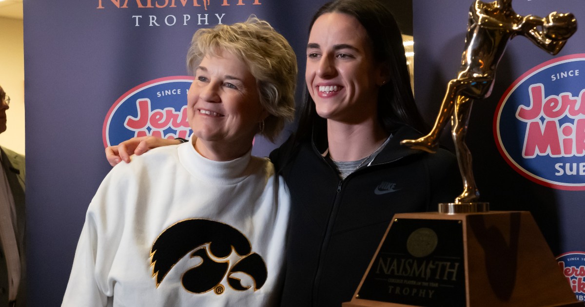 Lisa Bluder praises Caitlin Clark for dominant showing in Elite 8 vs ...