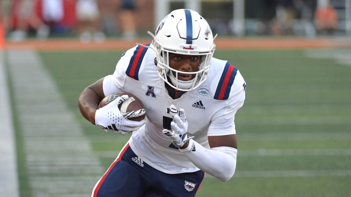 How FAU’s Devin Price could help Ole Miss replace Dayton Wade