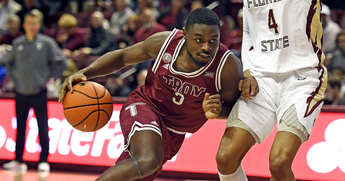 Michigan makes contact with High Point PG Duke Miles - On3