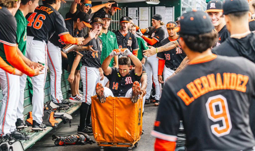 Miami baseball snaps six-game losing streak with 14-6 win vs. FAU