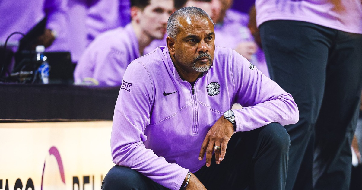 Jerome Tang addresses postgame emotions between Cam Carter, Coleman Hawkins