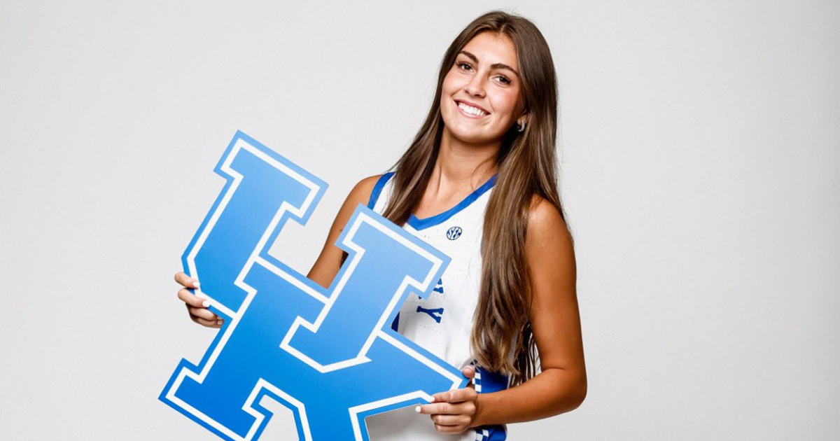 Kentucky WBB offers 2025 5-star wing Lauren Hurst